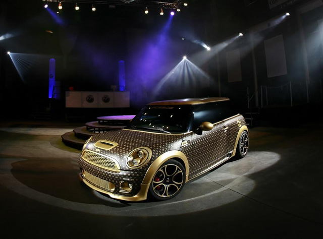 Custom JCW by CoverEFX - MotoringFile