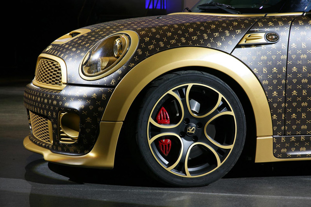 Custom JCW by CoverEFX - MotoringFile