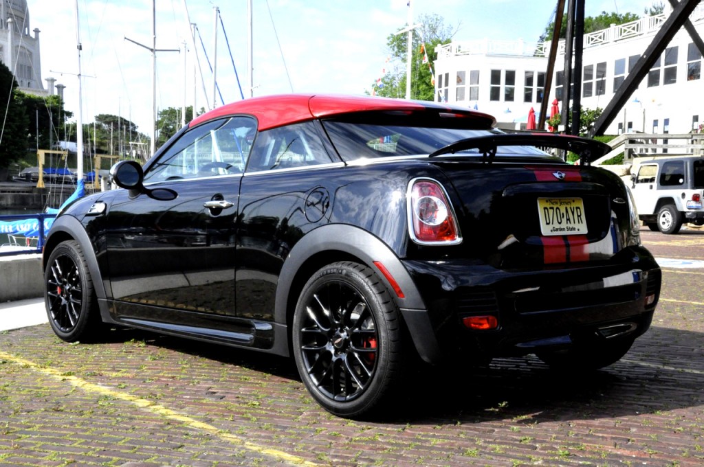 Revisited: the 2012 JCW Coupe Reviewed - MotoringFile
