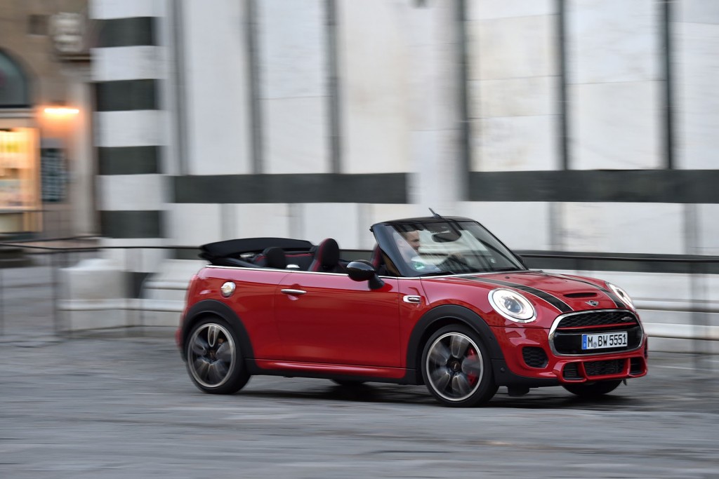 2016 MINI Convertible - Full Specifications
