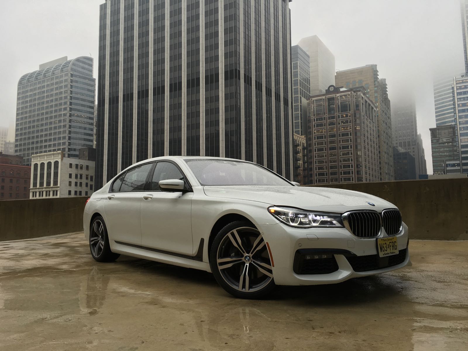 MF Review: the 2016 BMW X1 28i xDrive - MotoringFile