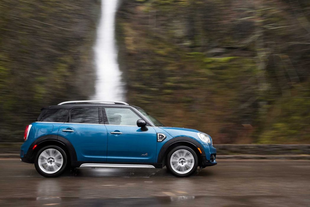 The Countryman vs the Original Mini - MotoringFile