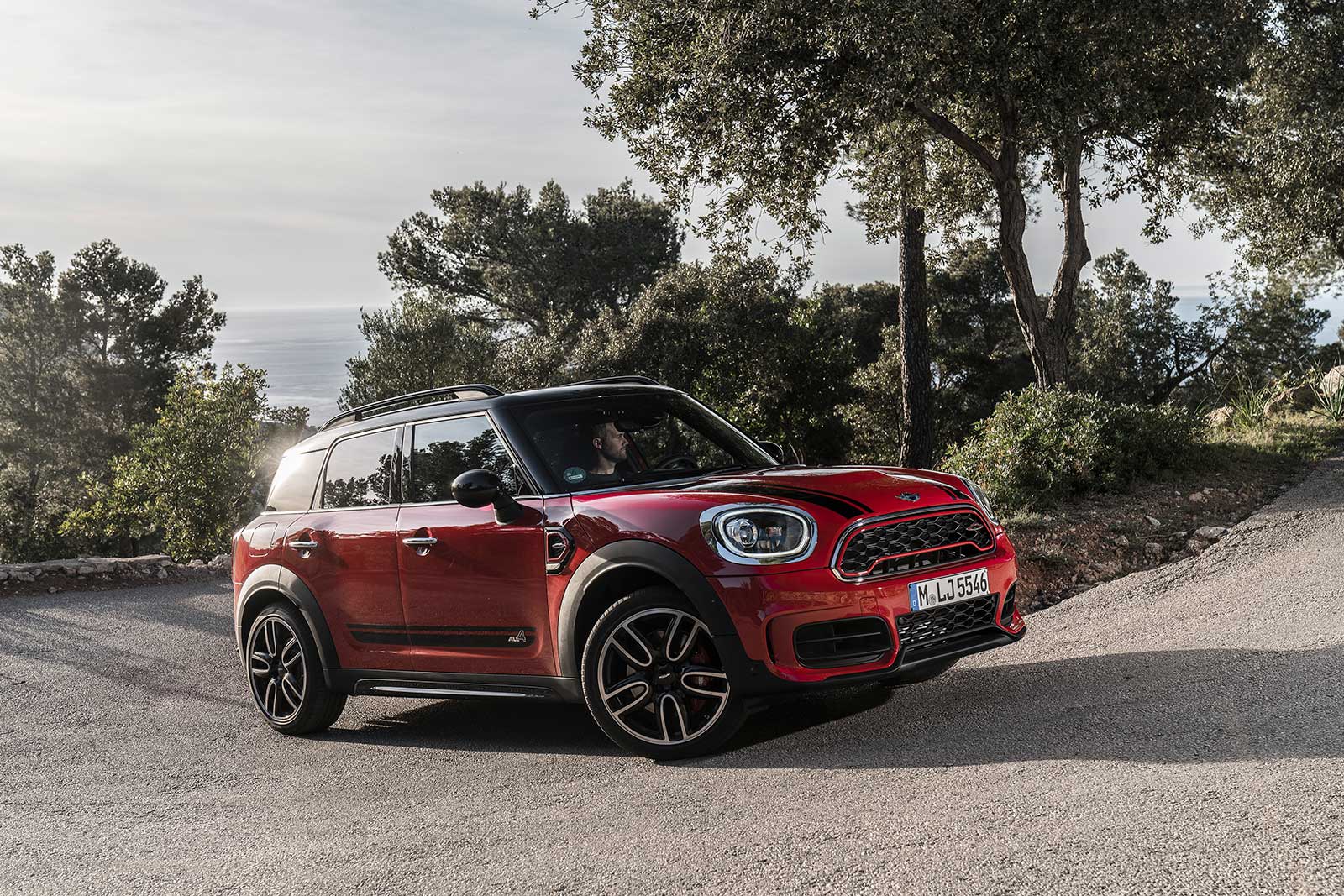 F60_JCW_countryman_347 - MotoringFile