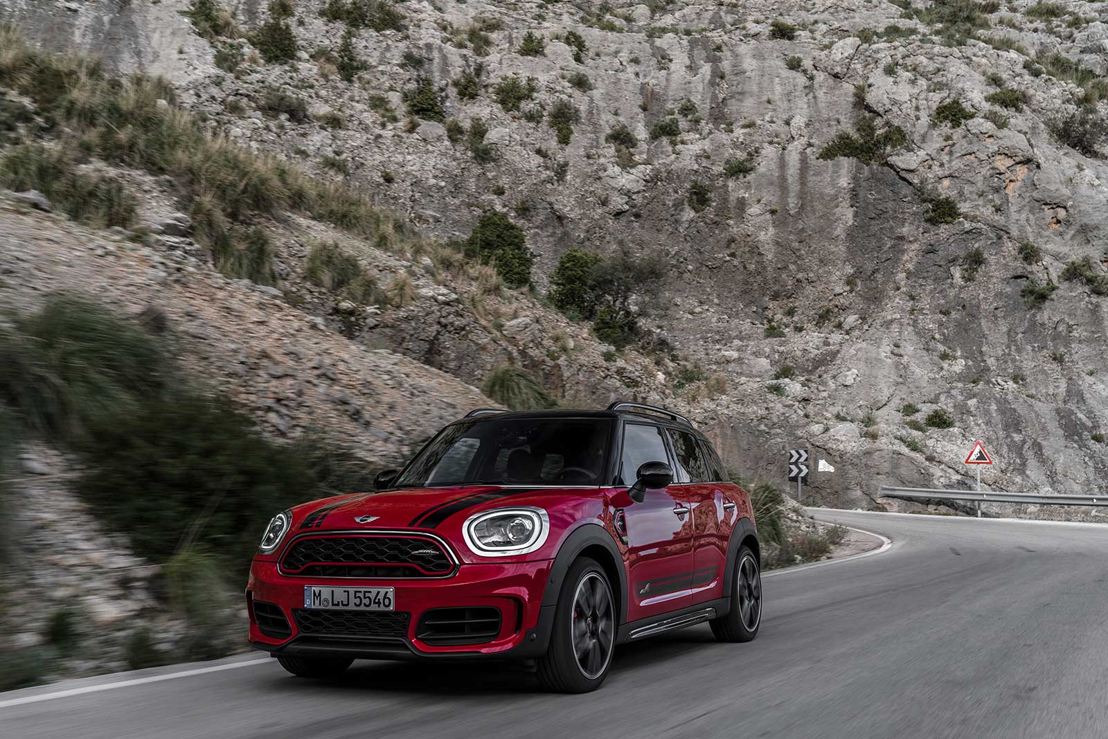 F60_JCW_countryman_372 - MotoringFile