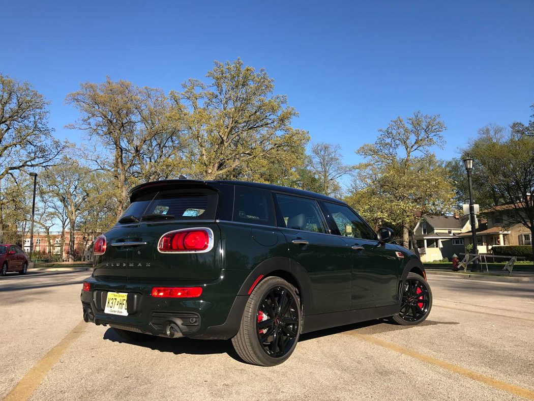MINI Countryman vs Clubman - Sizing Them Up - MotoringFile