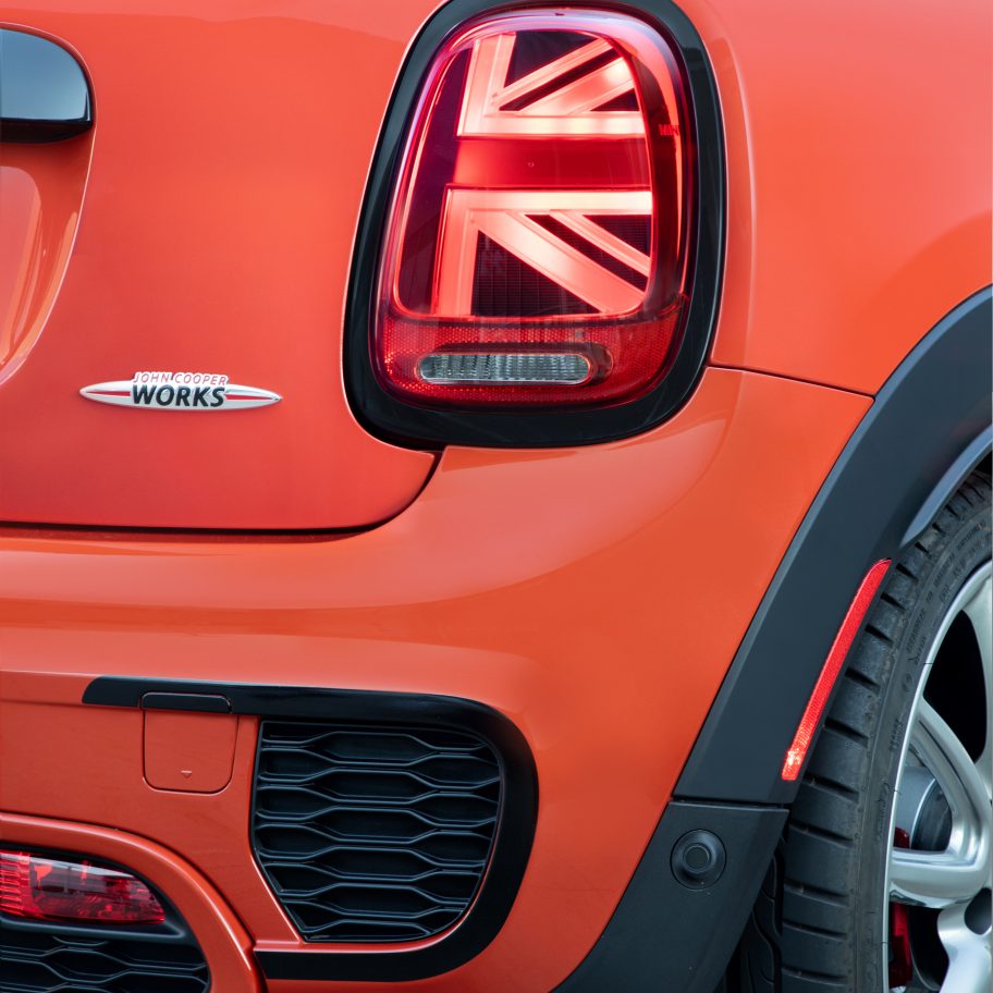 Premier: MINI JCW International Orange Edition - MotoringFile