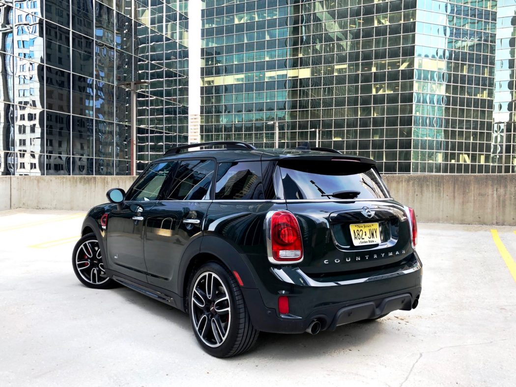 World Debut: MINI Countryman JCW - MotoringFile