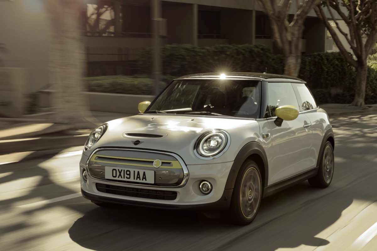 Electric MINI Cooper SE Range, Charging Time and other Data - MotoringFile