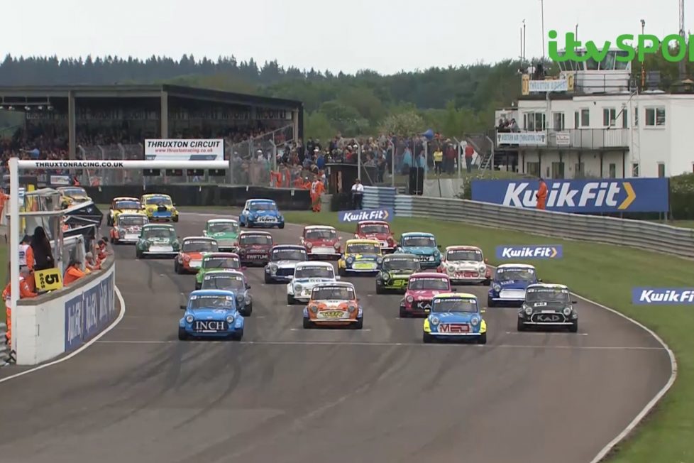 Video: Classic Mini Racing at the Thruxton Mini Miglia - MotoringFile