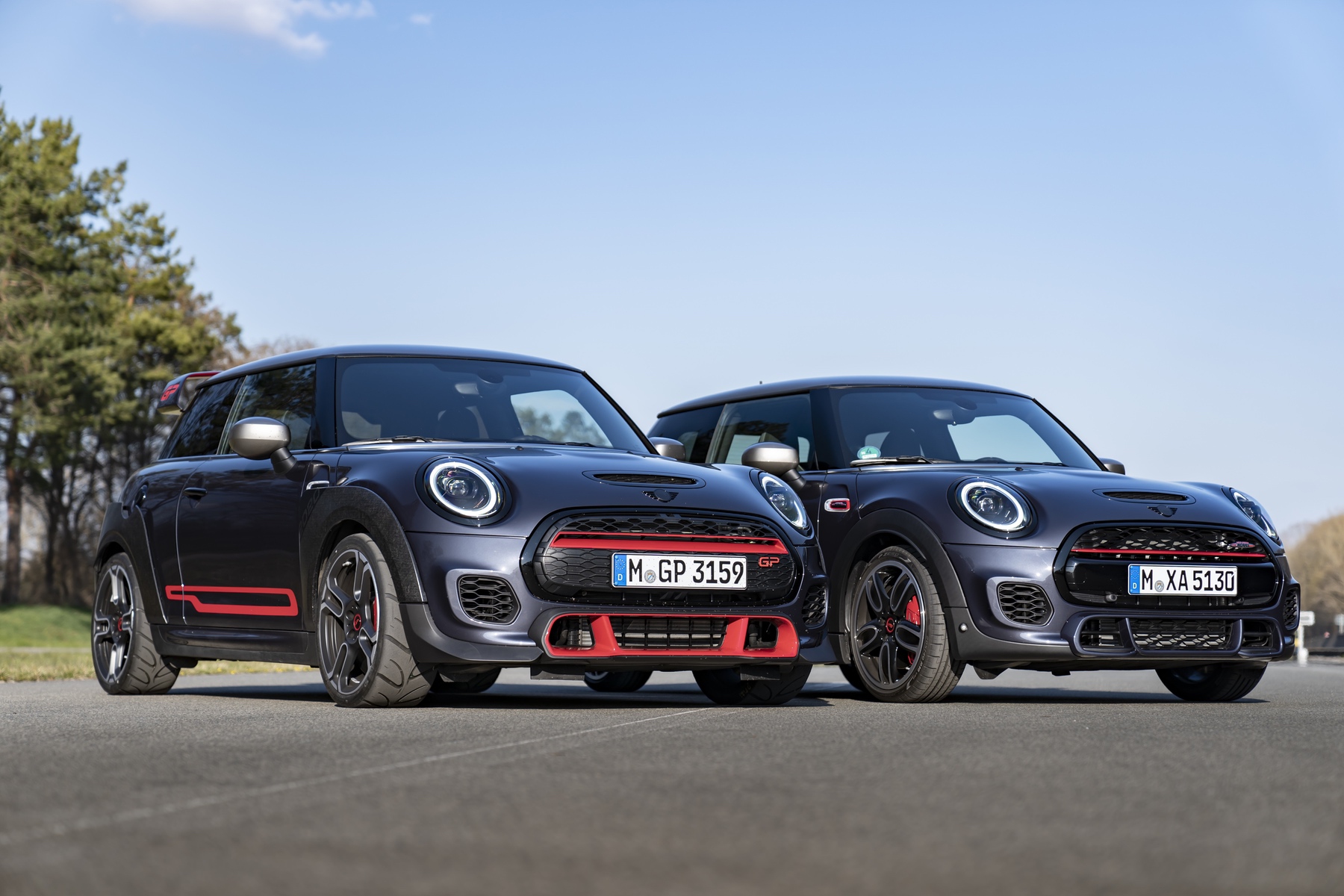 JCW_F56_22family-shot-the-mini - MotoringFile