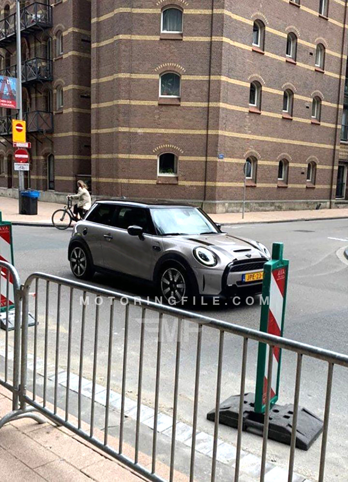 2022_MINI_b2 copy - MotoringFile