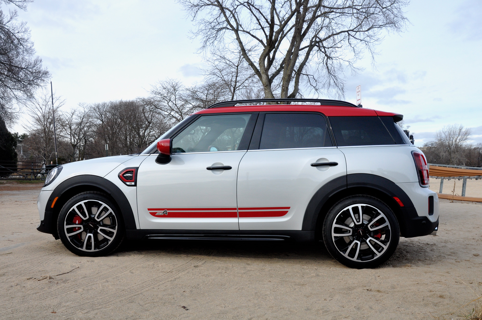 JCW_Countryman_F60_All Photos - 1 of 1 - MotoringFile