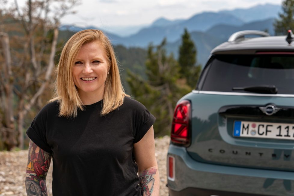 The Leading Women of MINI - MotoringFile