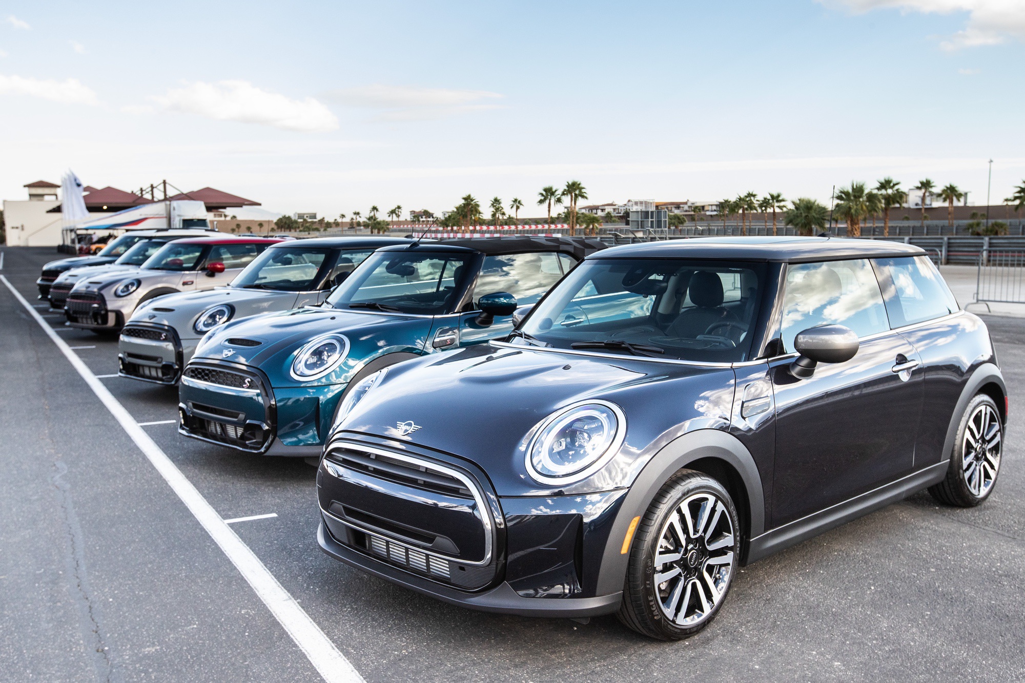 MINI USA Sales Up 5.9 for Q1 2023 - MotoringFile