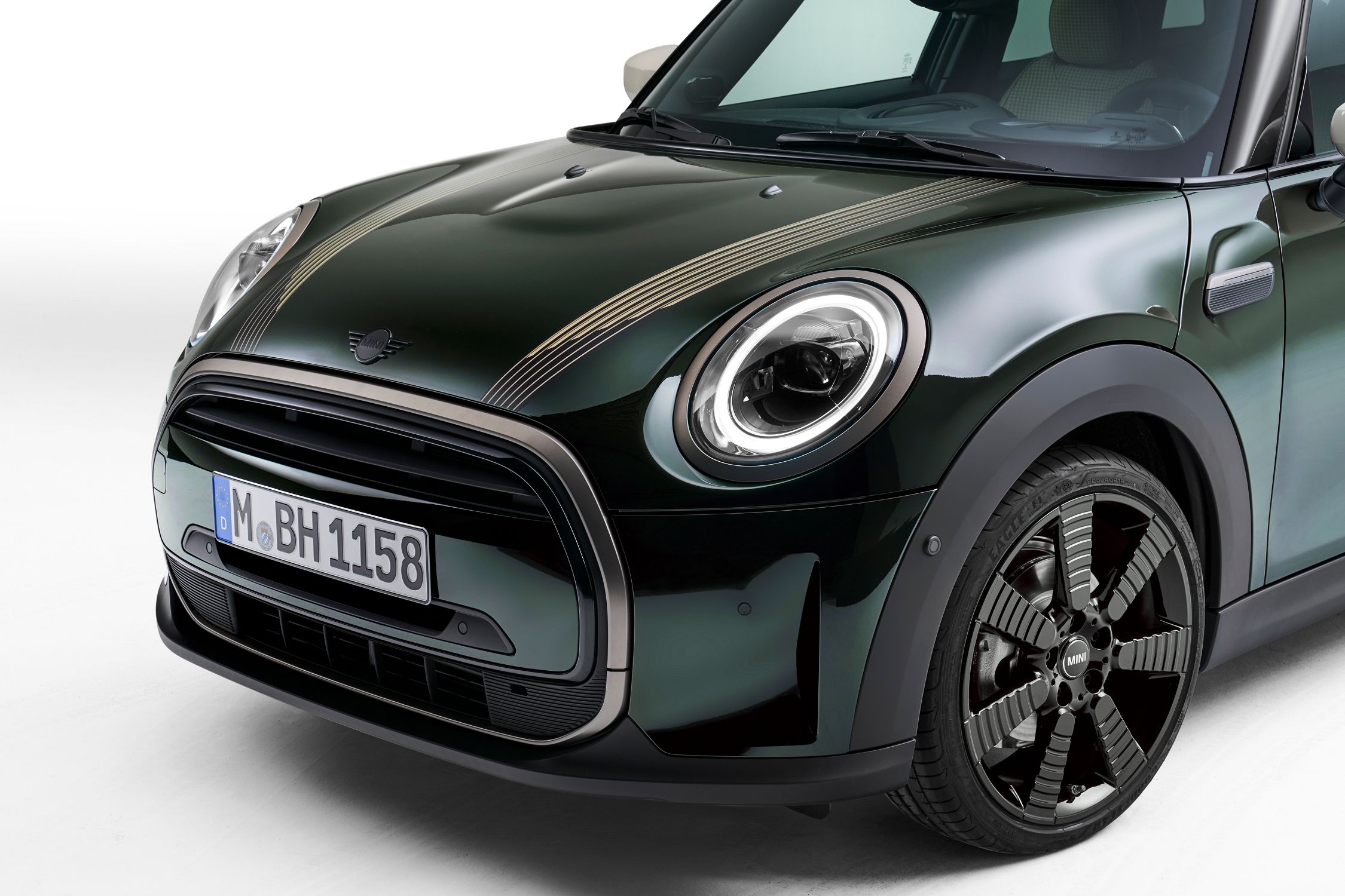 World Premier: The 2023 MINI Resolute Edition for the F55, F56 and F57 ...
