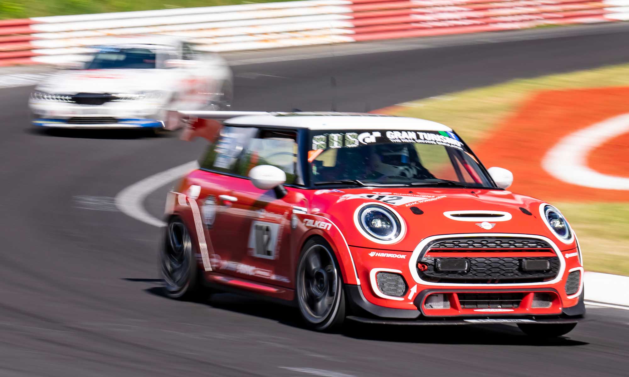 MINI Considering an All Electric MINI Cooper Race Series - MotoringFile