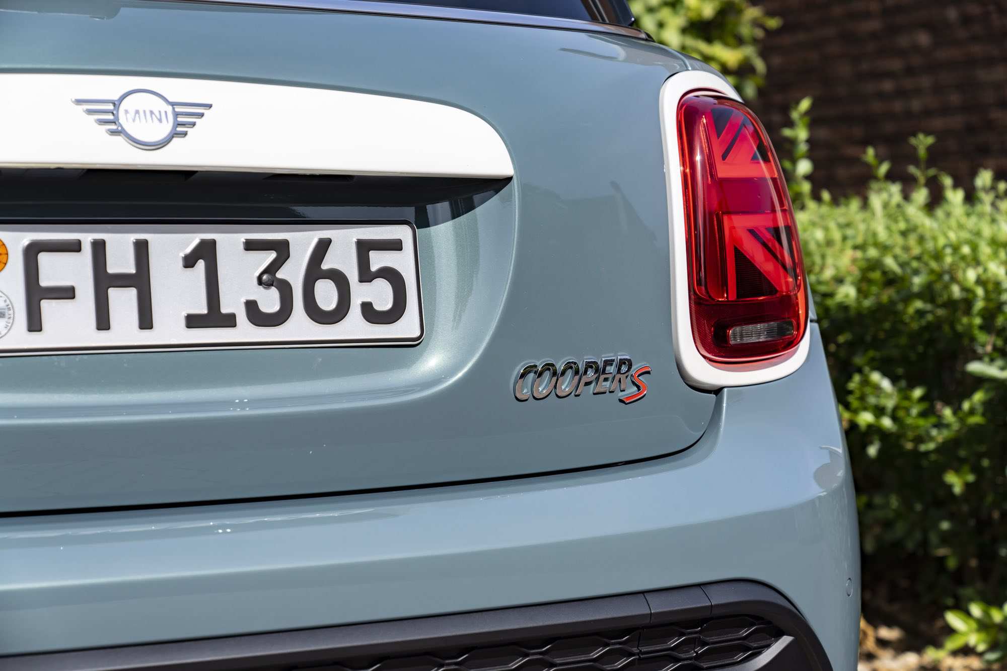 F56_364_highRes_mini-cooper-s-3-door - MotoringFile