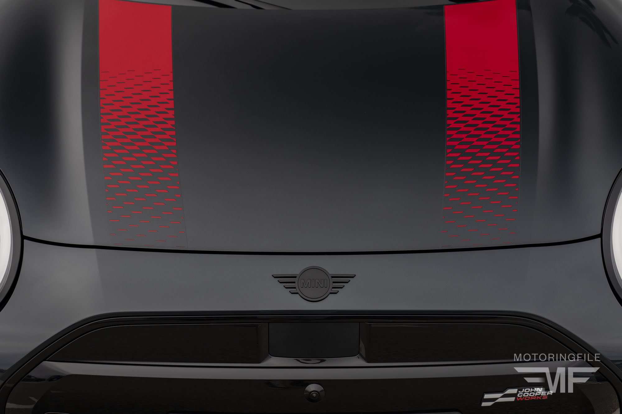 J01_JCW_3011 - MotoringFile