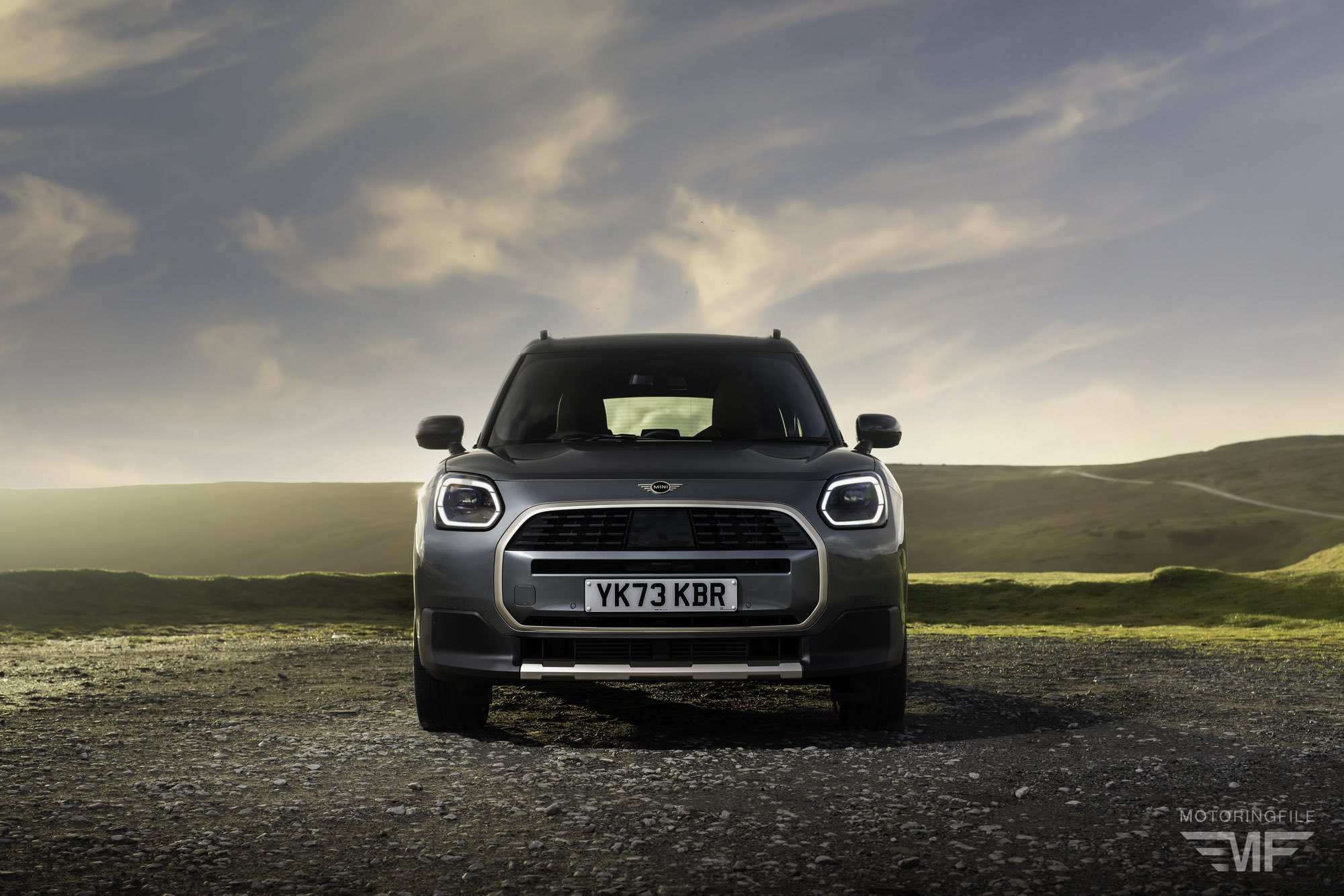 U25_SE_308 - MotoringFile