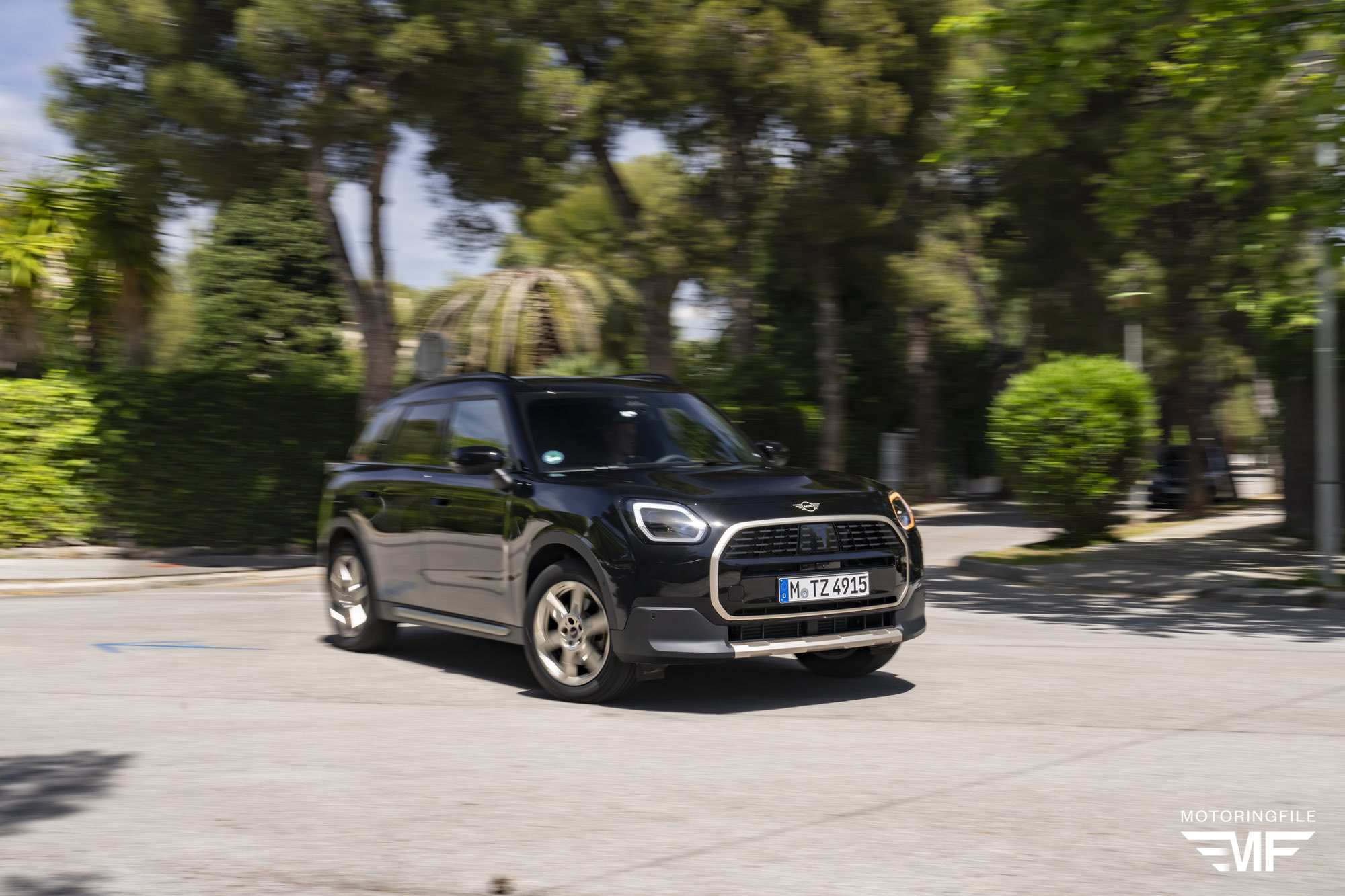 The 2025 MINI Countryman D Introduces a Hybrid Diesel As An Alternative ...