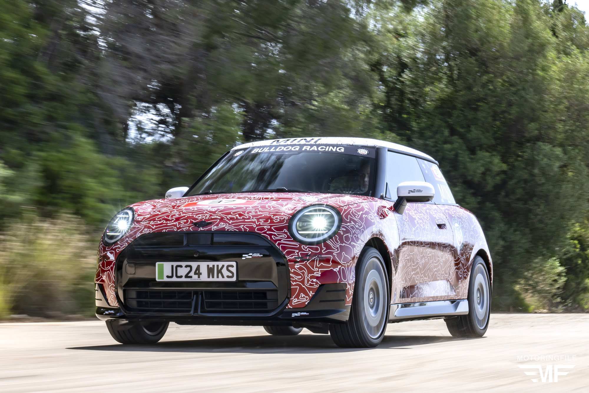 J01_JCW_2 - MotoringFile