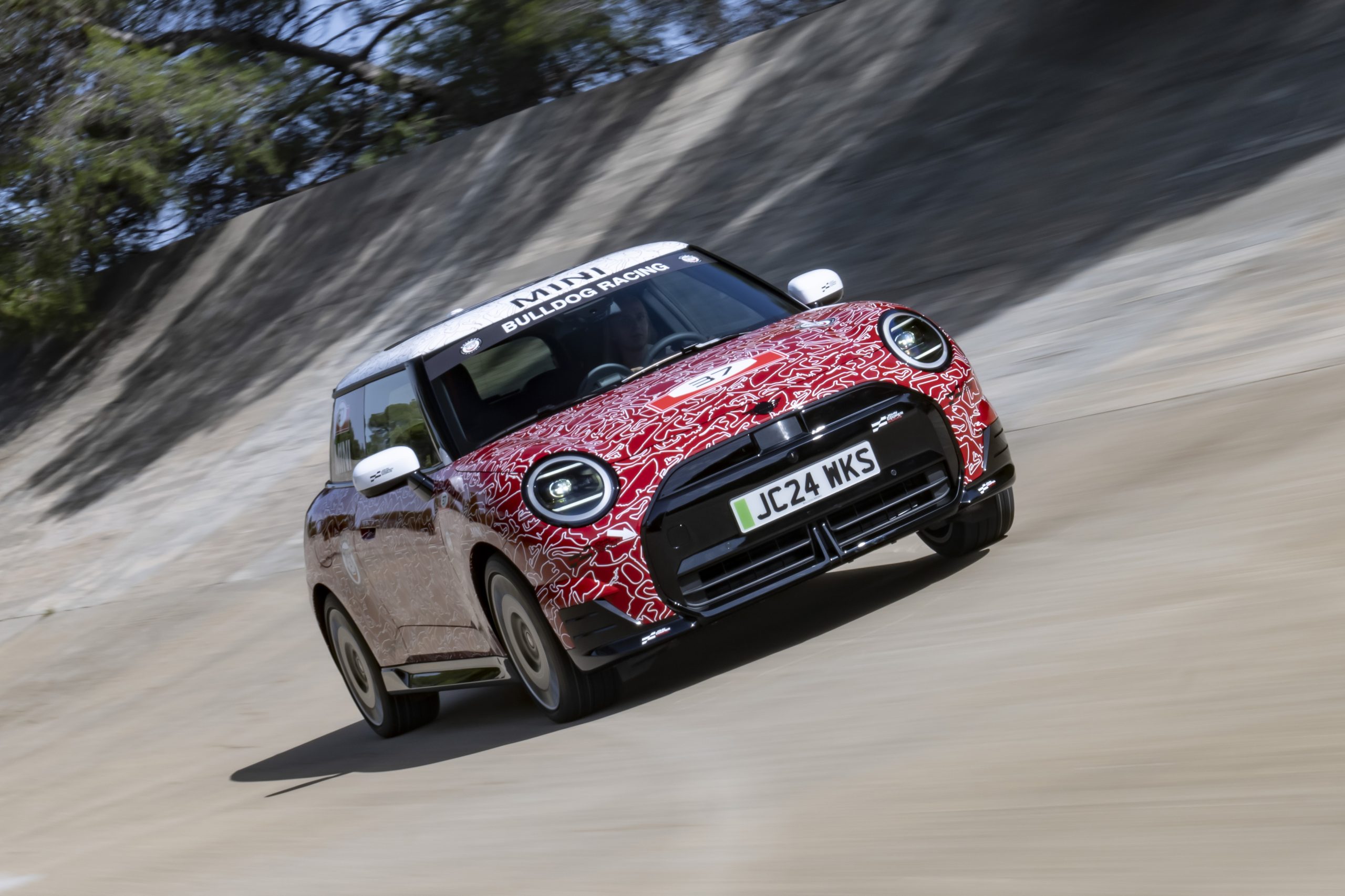 J01_JCW_71 - MotoringFile