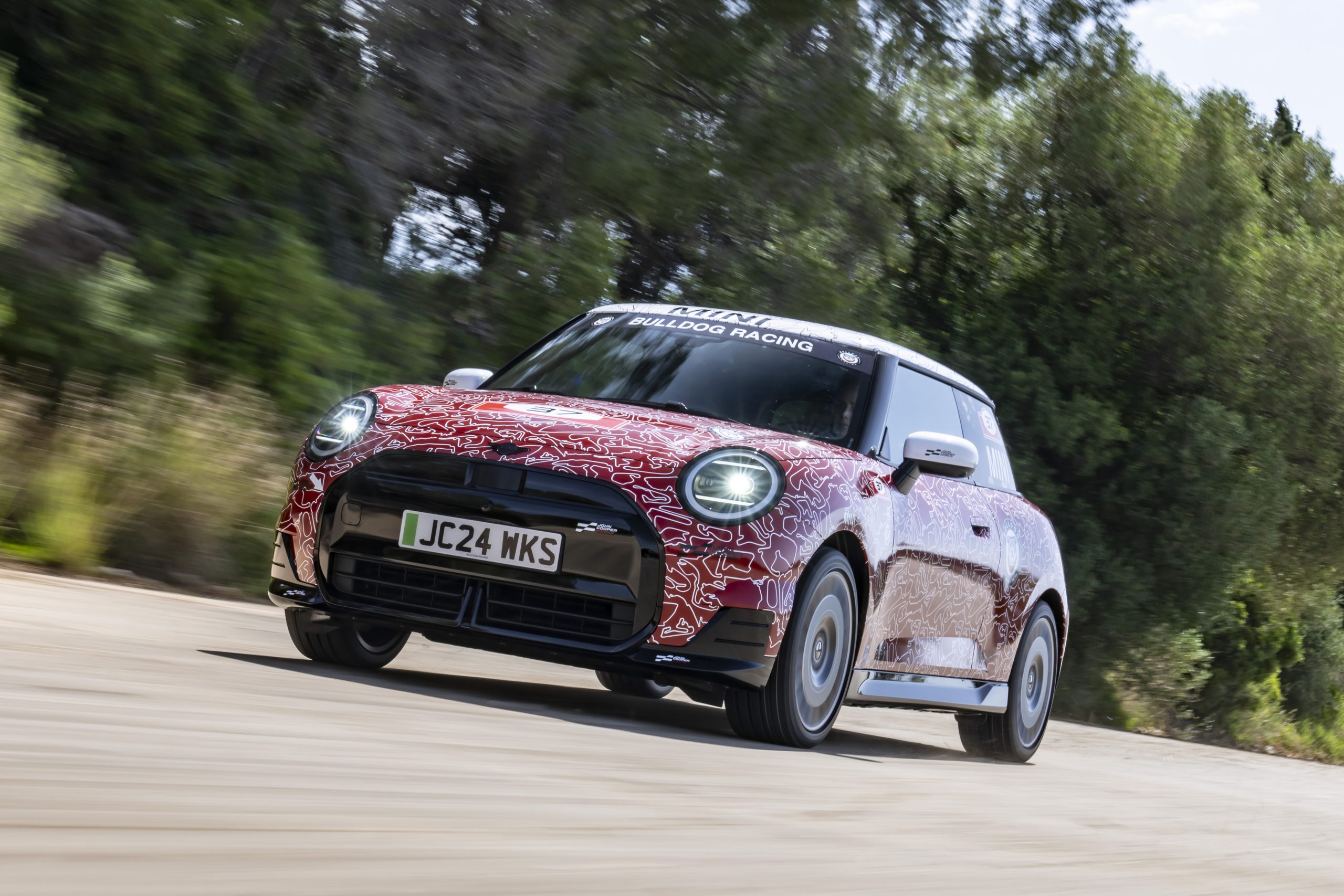 J01_JCW_72 - MotoringFile