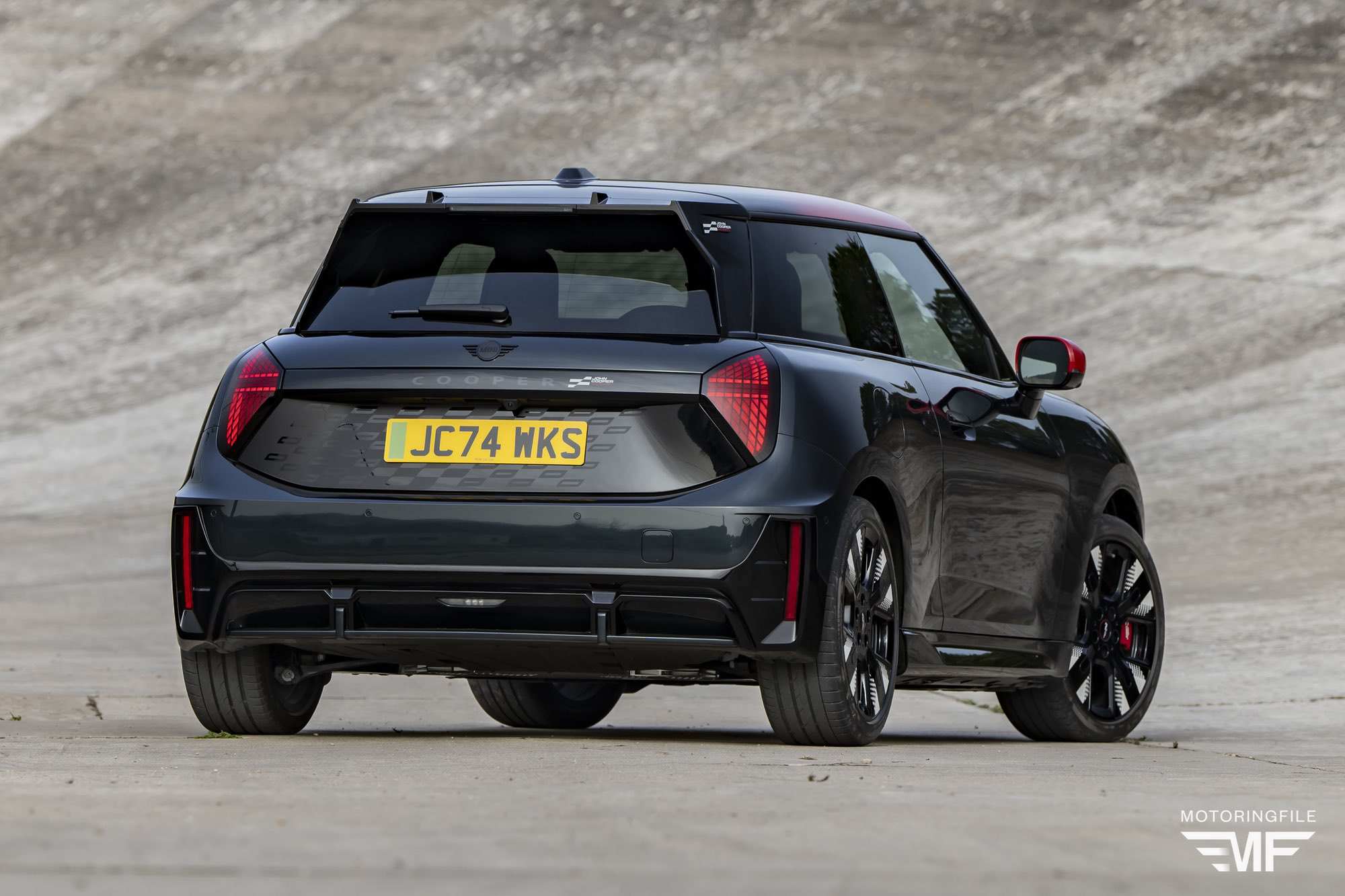 JCW_J01_680 - MotoringFile