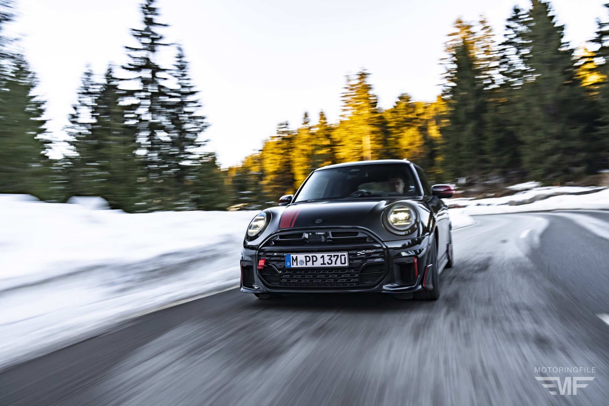 F66_JCW_accessories_85078 - MotoringFile